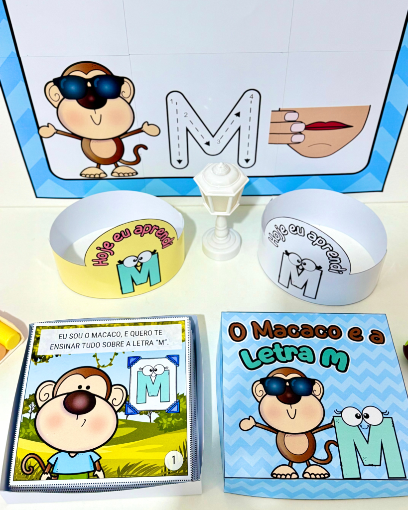 Kit História na Caixa + Cartaz Letra M – Cantinho da Profe